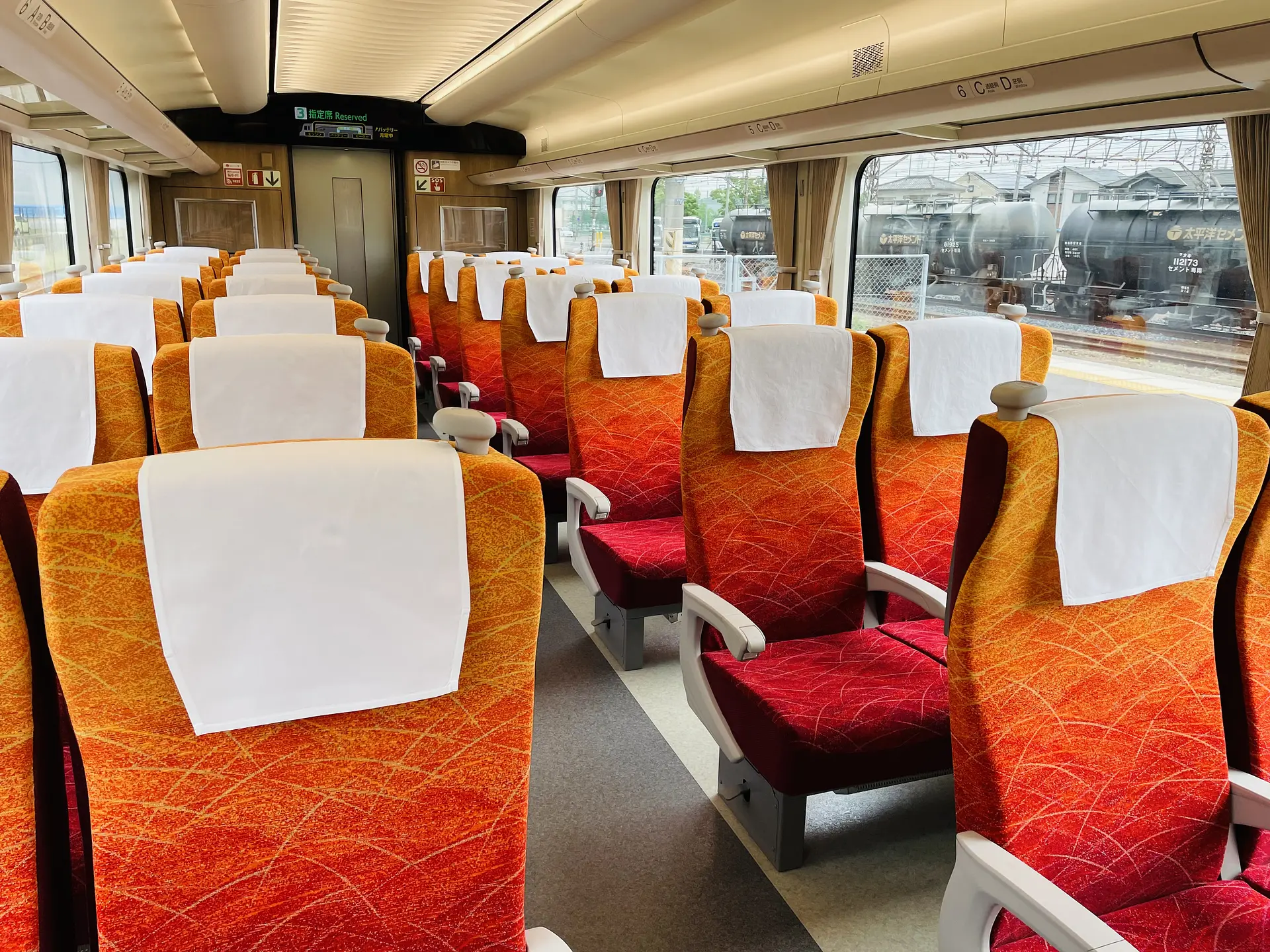 【2023年7月1日特急「南紀」デビュー】新型特急車両「HC85系」に試乗してきました！お得なきっぷ情報も！ | 観光三重(かんこうみえ) | 三重県の観光・旅行情報はここ！